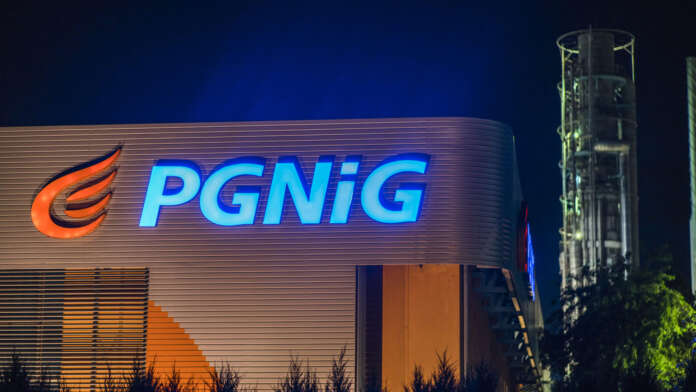 PGNiG enters €1bln credit agreement due to skyrocketing energy prices ...